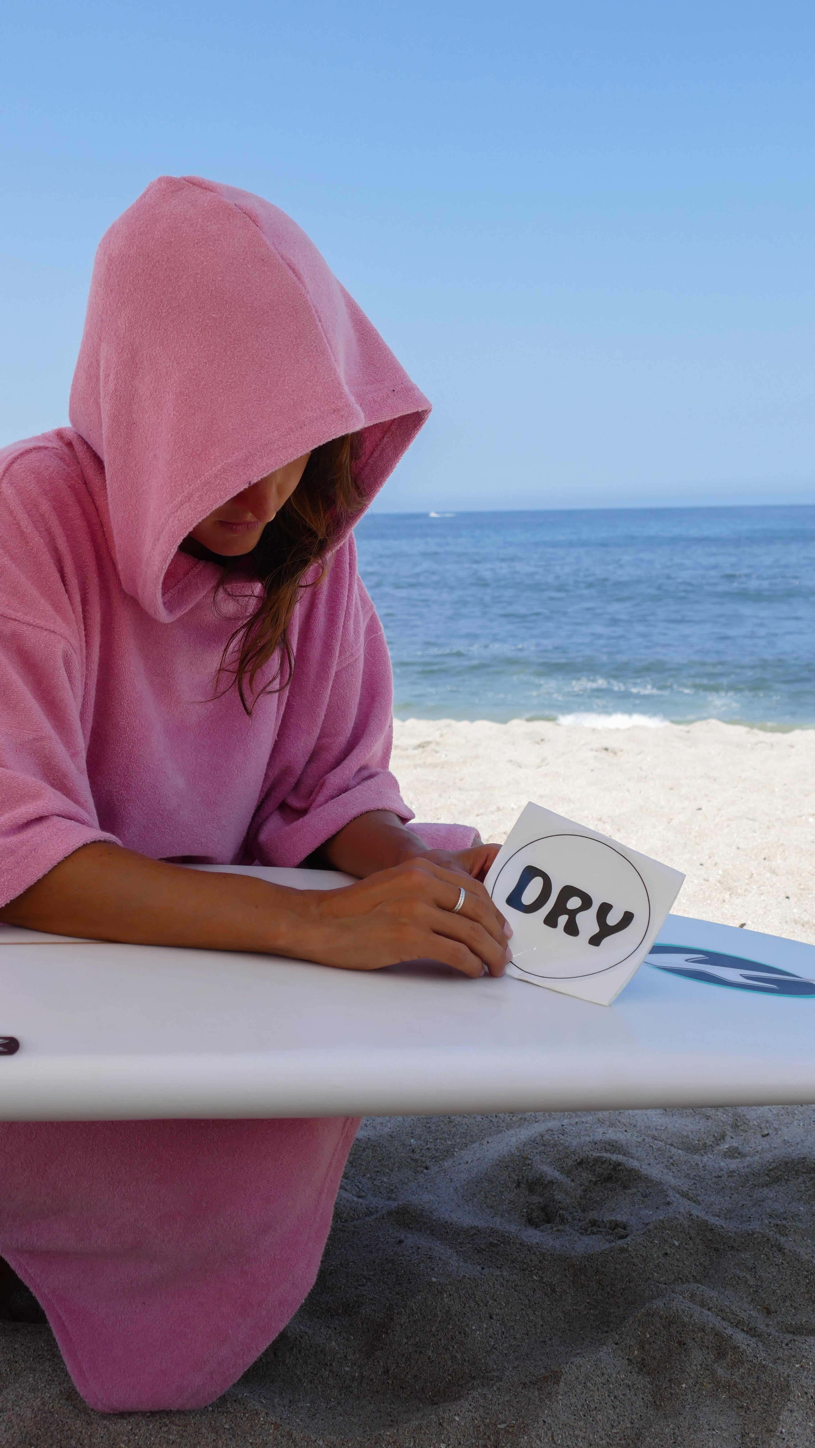 Poncho Grande Rosado (S, M y L) – DRY